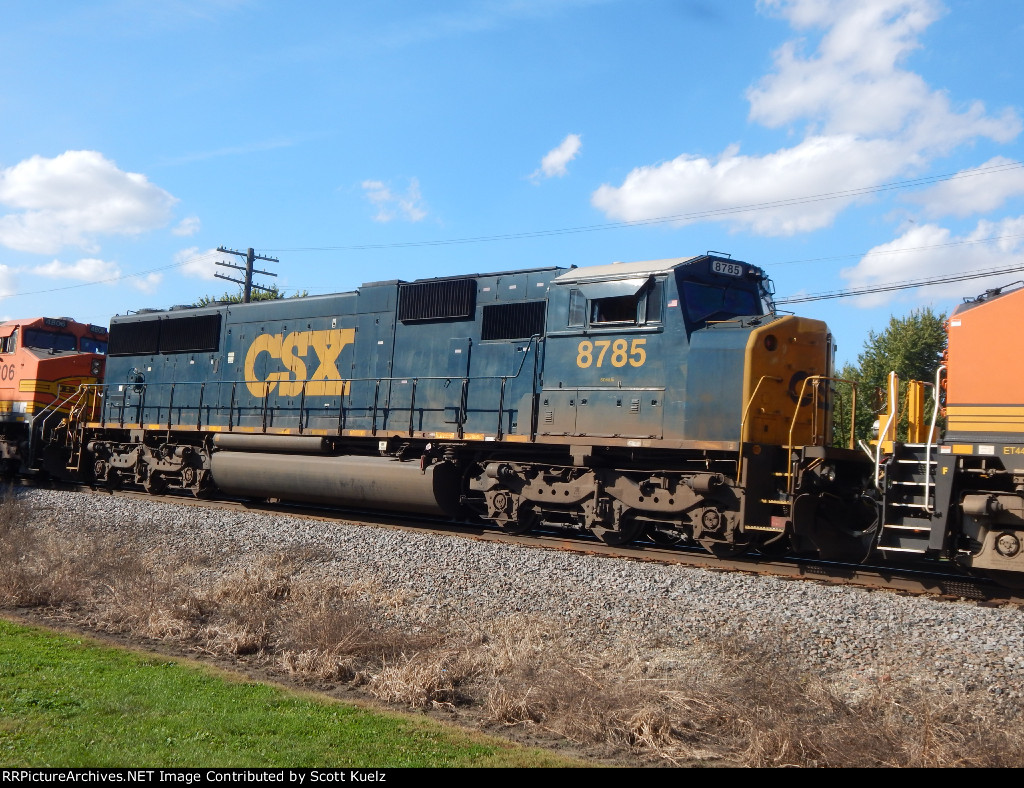 CSX 8785